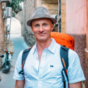 15 Secrets To Becoming A (Successful) Travel Blogger