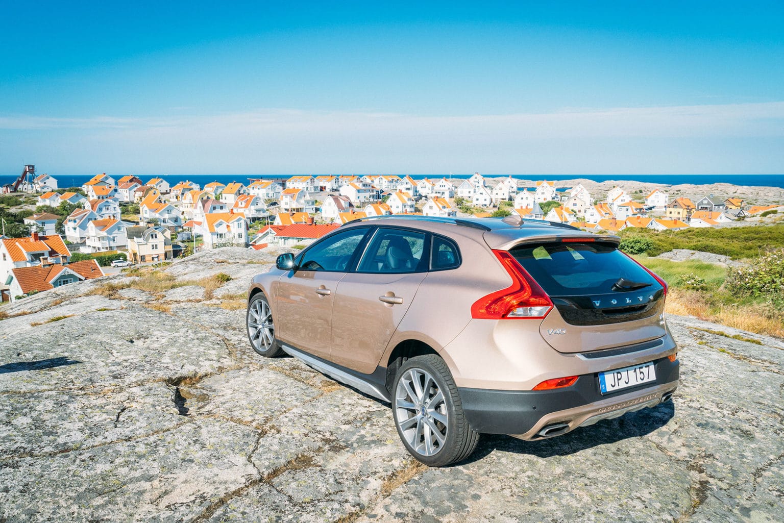 Renting A Car In Europe: 8 Important Tips & Things To Avoid